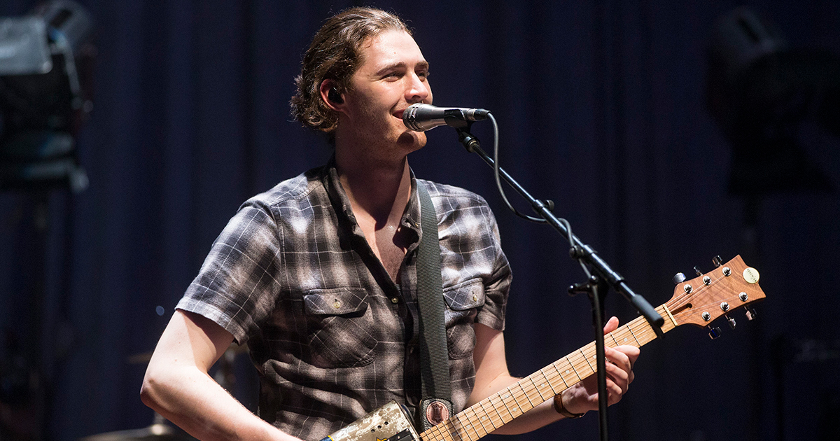 Hozier Performs at The Theatre at Ace Hotel in Los Angeles - Live from ...