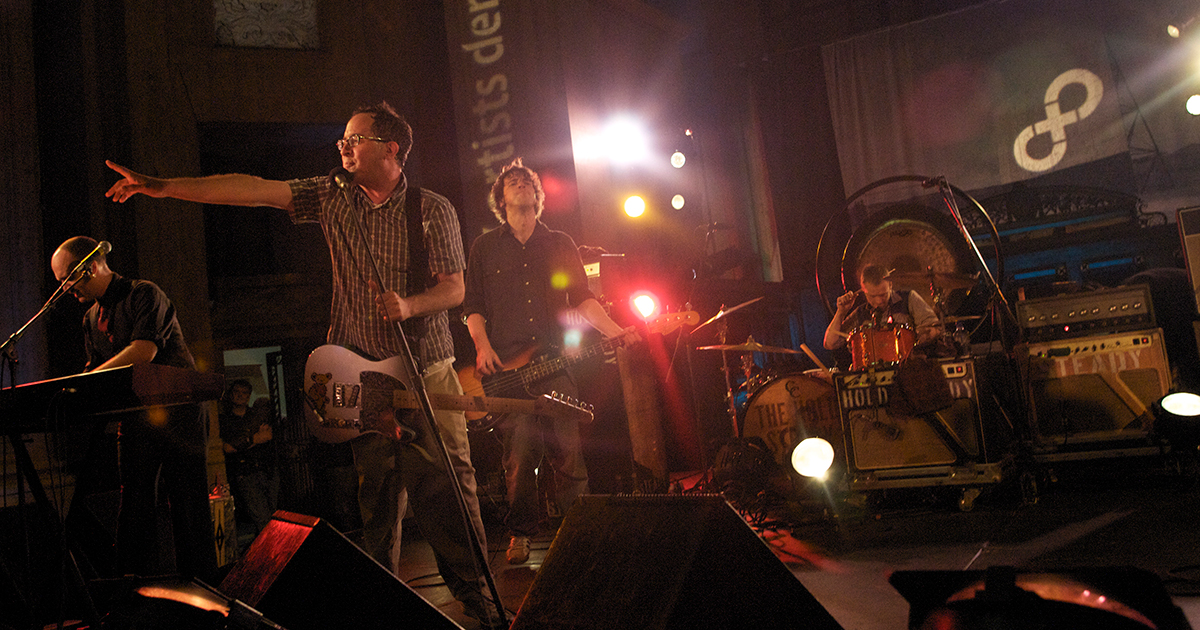 The Hold Steady by the Brooklyn Bridge - Live from the Artists Den