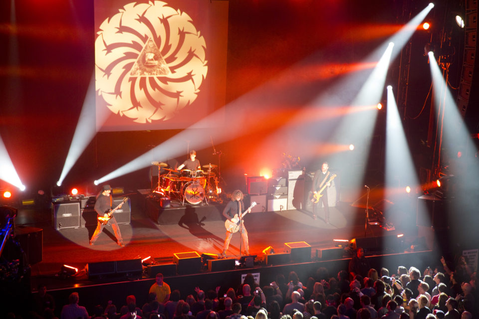 Soundgarden Ends Tour With Performance At LA's The Wiltern - Live from ...